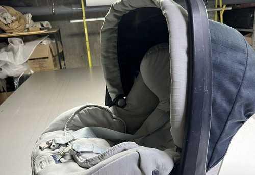 Детское кресло автолюлька Peg perego