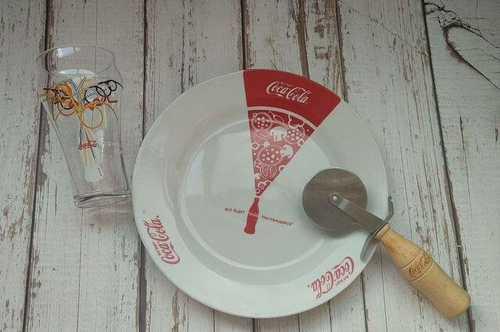 Тарелка нож для пиццы стакан Coca Cola