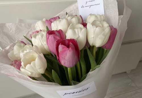 Тюльпаны к 8 марта белые и розовые