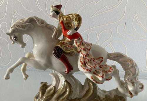 Фарфоровая статуэтка Иван Царевич на коне лфзи