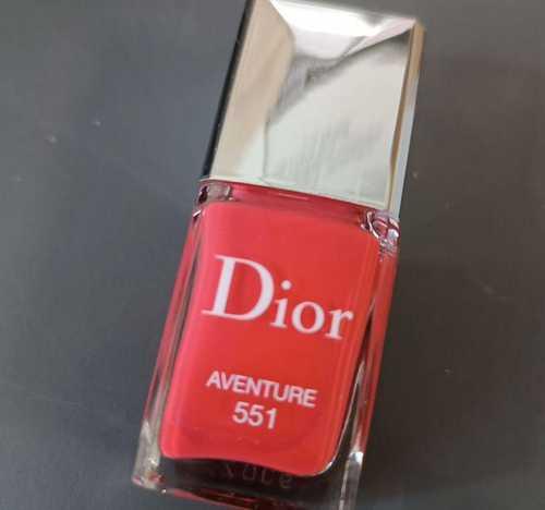 Dior nail лак для ногтей 551