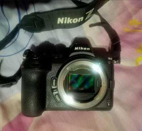 Nikon Z5 body