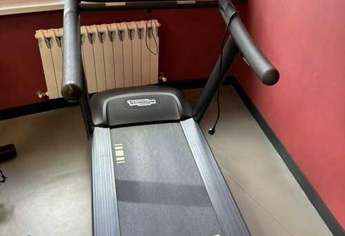 Беговая дорожка Technogym jog forma ce LED