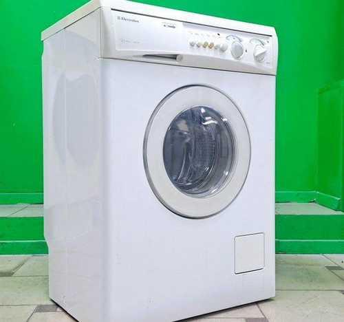 Стиральная машина б/у Electrolux. На гарантии