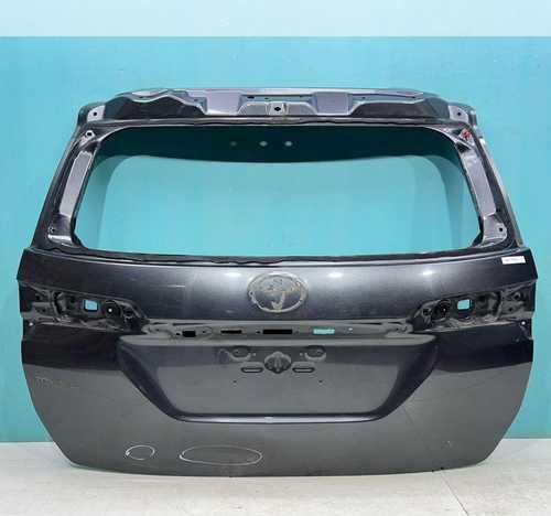 Крышка багажника Toyota Fortuner 2 2015-2020