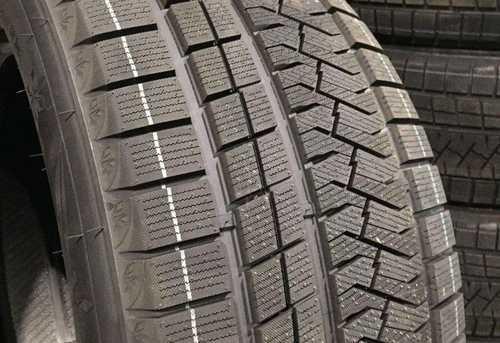 Triangle PL02 235/50 R18 101V