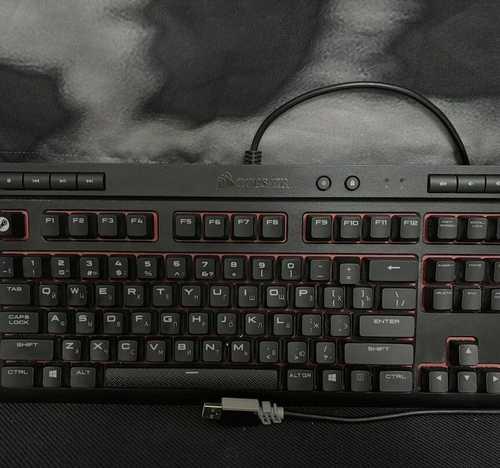 Механическая клавиатура Corsair K63