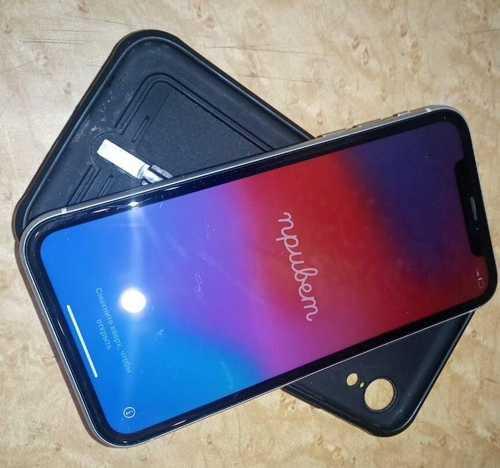 iPhone Xr, 64 ГБ