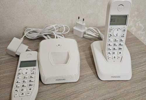 Радиотелефон Motorola S1202 White