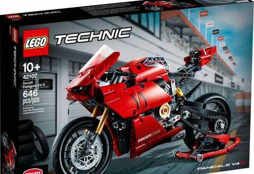 Lego Technic 42107 Ducati Panigale V4 R