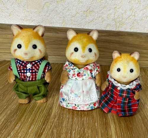 Sylvanian families семья красных панд