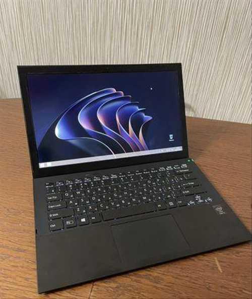 Ультрабук Sony Vaio SVP1321 Core i3/4/128SSD/FHD