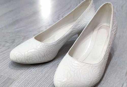 Свадебные туфли белые лодочки, 38 размер