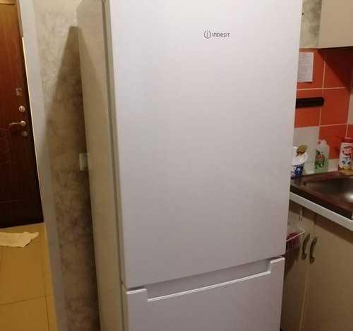 Холодильник indesit no frost