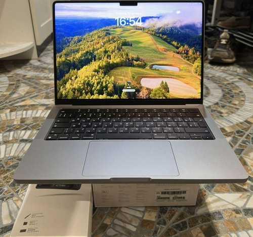 Macbook pro 14 m1 pro 16/1tb