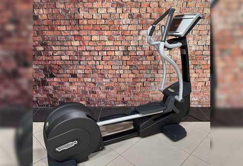 Эллиптический тренажер Technogym Synchro Excite Un