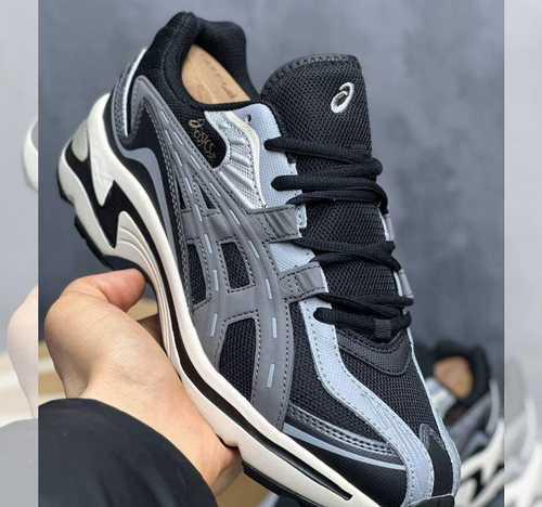 Кроссовки мужские asics