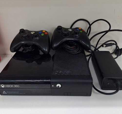 Microsoft Xbox 360 E 500 гб