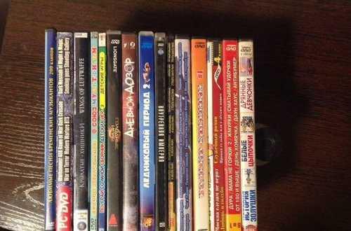 DVD-диски с фильмами и играми