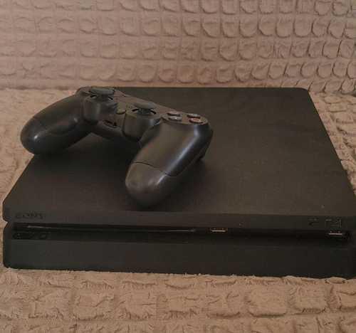 Sony playstation 4 slim