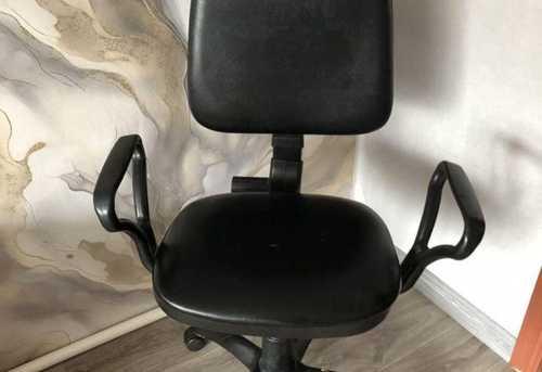 Кресло-стул компьютерное/офисное