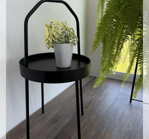 Журнальный столик IKEA burvik