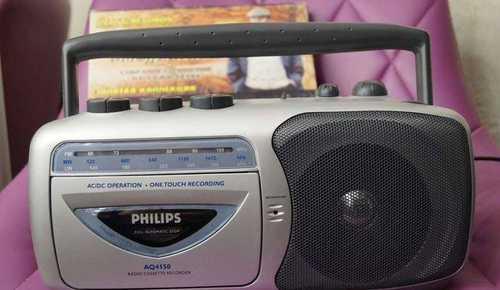 Магнитола кассетная Philips новая + 18 кассет