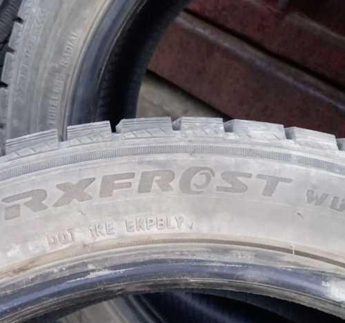 RoadX RX Frost WU02 255/45 R20 105T