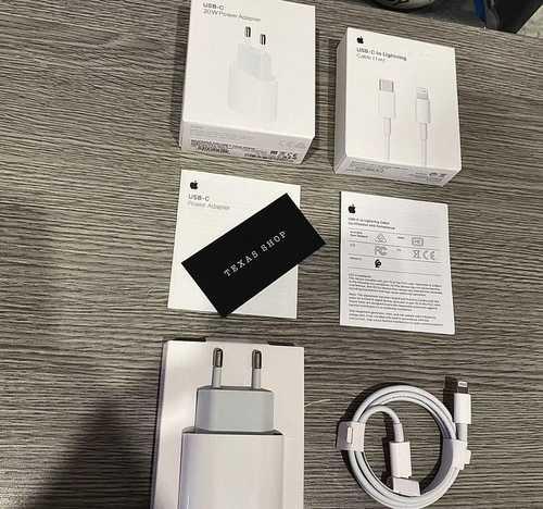 Быстрая зарядка для iPhone 20 W