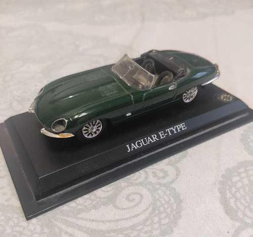 Модель автомобиля Jaguar E-type Del Prado 1:43