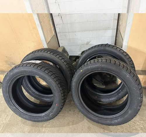 Landsail Winter Lander 215/55 R17