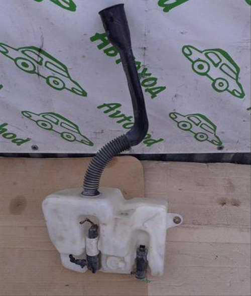 Бачок омывателя Land Rover Discovery 3 2004-2009
