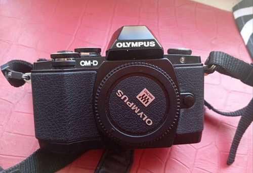 Фотоаппарат olympus om d e-m10