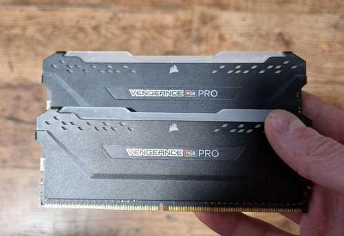 Оперативная память CorsIr vlVengeance RGB PRO 16GB