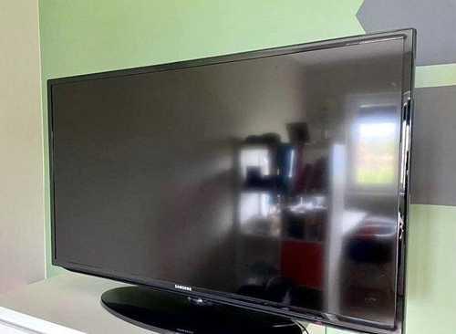 Телевизор Samsung ue40h5303ak