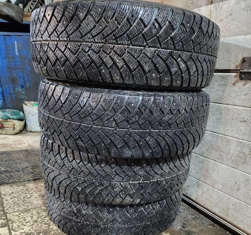 Bfgoodrich G-Force Stud 215/60 R16