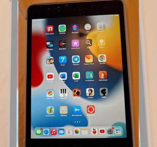 Apple iPad mini 4