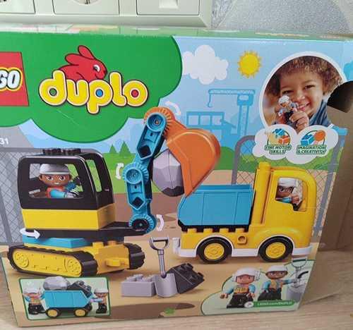 Lego duplo грузовик и гусеничный экскаватор