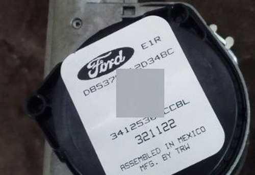 Ремень безопасности передний правый Ford Explorer