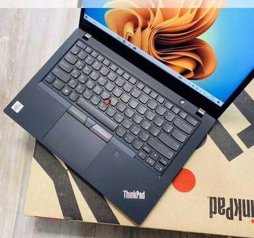 ThinkPad T14 2022 Core i7