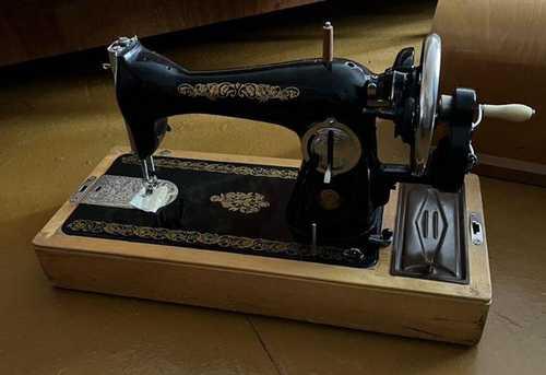 Швейная машинка подольск ручная