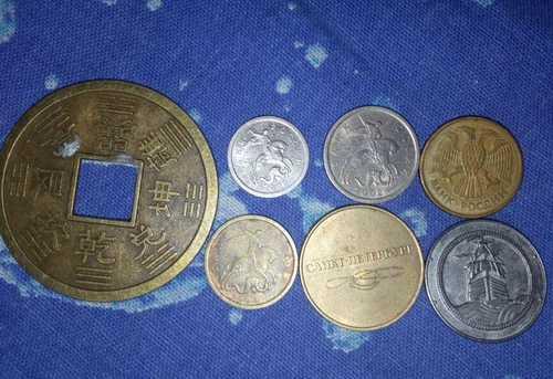 Монеты коллекционные сувенирные нумизматика разные