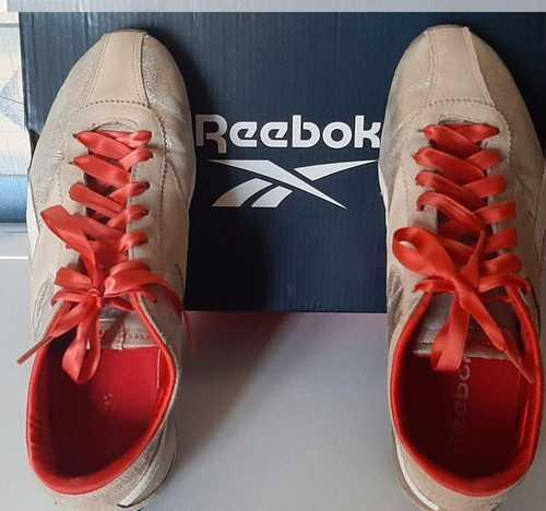 Кроссовки reebok женские 40р