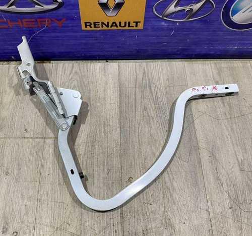 Петля крышки багажника renault fluence Лев