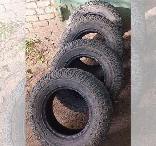 Cooper Discoverer STT 265/70 R16 57Y