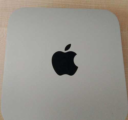 Apple Mac Mini 2010