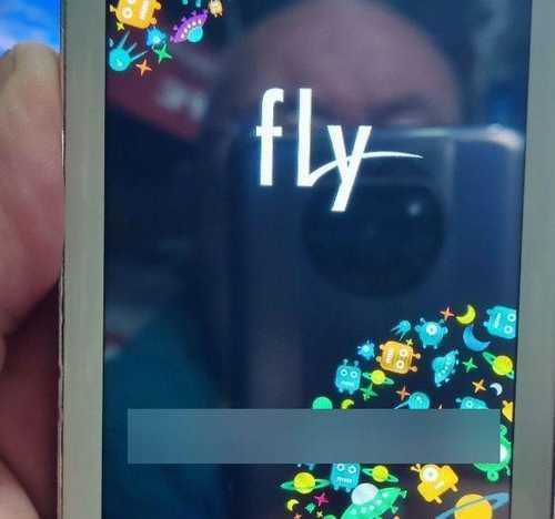 Fly IQ448 Chic, 4 ГБ