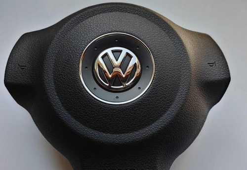 Крышка подушки водителя VW Polo 2008