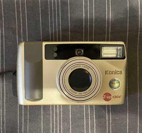 Пленочный фотоаппарат konica