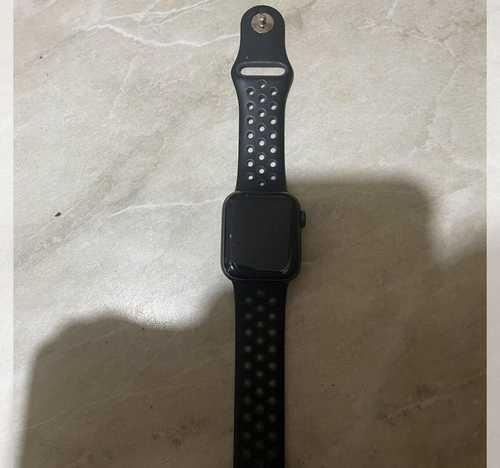 Apple watch se 40mm 32gb